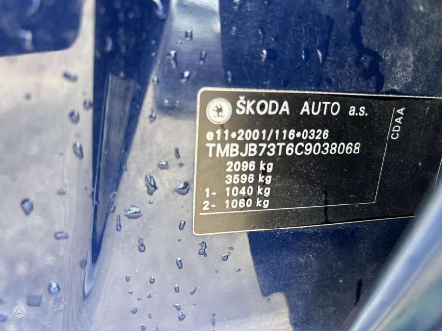 Zils Skoda SuperB 2011 Utena, ar dzinēja tilpumu 1.80 L un nobraukumu 191 tūkst. km par 4300 €, foto 9 vietnē AUTOMOTO.COM.LV