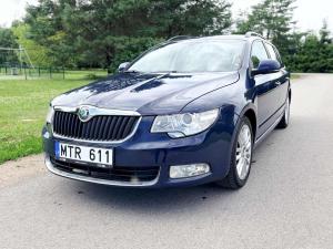 Zils Skoda SuperB 2011 Viļņa, ar dzinēja tilpumu 1.60 L un nobraukumu 300 tūkst. km par 2950 €, foto 3 vietnē AUTOMOTO.COM.LV