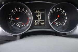 Zils Skoda SuperB 2012 Viļņa, ar dzinēja tilpumu 1.60 L un nobraukumu 320 tūkst. km par 4200 €, foto 12 vietnē AUTOMOTO.COM.LV