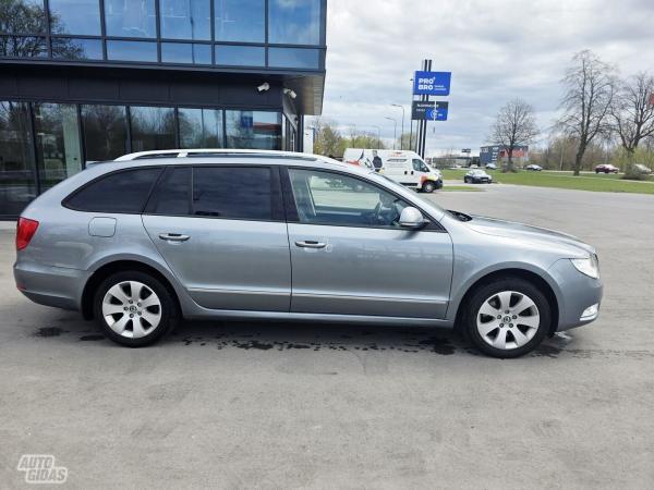 Blue Skoda SuperB 2012 in Panevezys, with an engine capacity of 2.00 L and mileage of 300 thousand km for 5100 €, photo 1 on AUTOMOTO.COM.LV