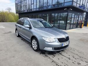 Blue Skoda SuperB 2012 in Panevezys, with an engine capacity of 2.00 L and mileage of 300 thousand km for 5100 €, photo 10 on AUTOMOTO.COM.LV