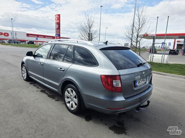 Blue Skoda SuperB 2012 in Panevezys, with an engine capacity of 2.00 L and mileage of 300 thousand km for 5100 €, photo 10 on AUTOMOTO.COM.LV