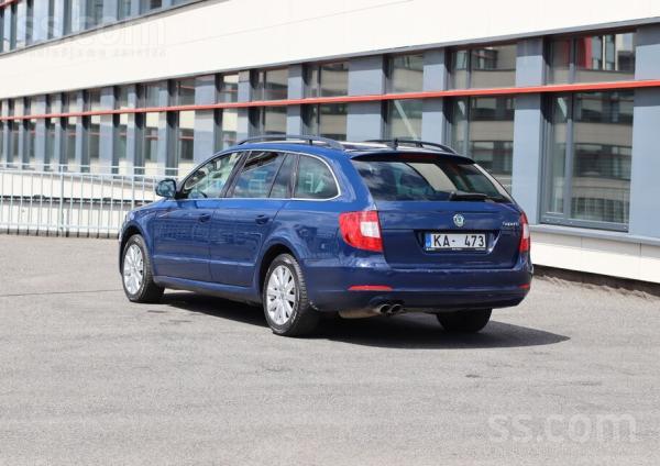 Blue Skoda SuperB 2012 in Riga, with an engine capacity of 2.00 L and mileage of 362 thousand km for 4980 €, photo 4 on AUTOMOTO.COM.LV
