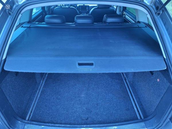 Blue Skoda SuperB 2012 in Ukmerge, with an engine capacity of 2.00 L and mileage of 350 thousand km for 4350 €, photo 9 on AUTOMOTO.COM.LV