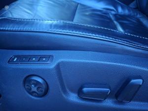 Blue Skoda SuperB 2012 in Ukmerge, with an engine capacity of 2.00 L and mileage of 350 thousand km for 4350 €, photo 12 on AUTOMOTO.COM.LV