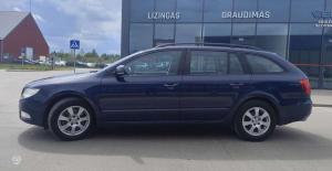 Blue Skoda SuperB 2012 in Siauliai, with an engine capacity of 1.97 L and mileage of 274 thousand km for 4250 €, photo 7 on AUTOMOTO.COM.LV