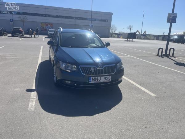Zils Skoda SuperB 2014 Viļņa, ar dzinēja tilpumu 2.00 L un nobraukumu 277 tūkst. km par 6200 €, foto 5 vietnē AUTOMOTO.COM.LV