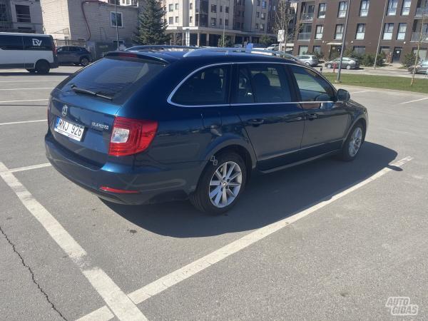 Zils Skoda SuperB 2014 Viļņa, ar dzinēja tilpumu 2.00 L un nobraukumu 277 tūkst. km par 6200 €, foto 7 vietnē AUTOMOTO.COM.LV