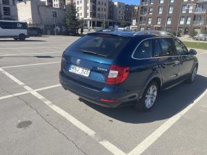 Blue Skoda SuperB 2014 in Vilnius, with an engine capacity of 2.00 L and mileage of 277 thousand km for 6200 €, photo 8 on AUTOMOTO.COM.LV