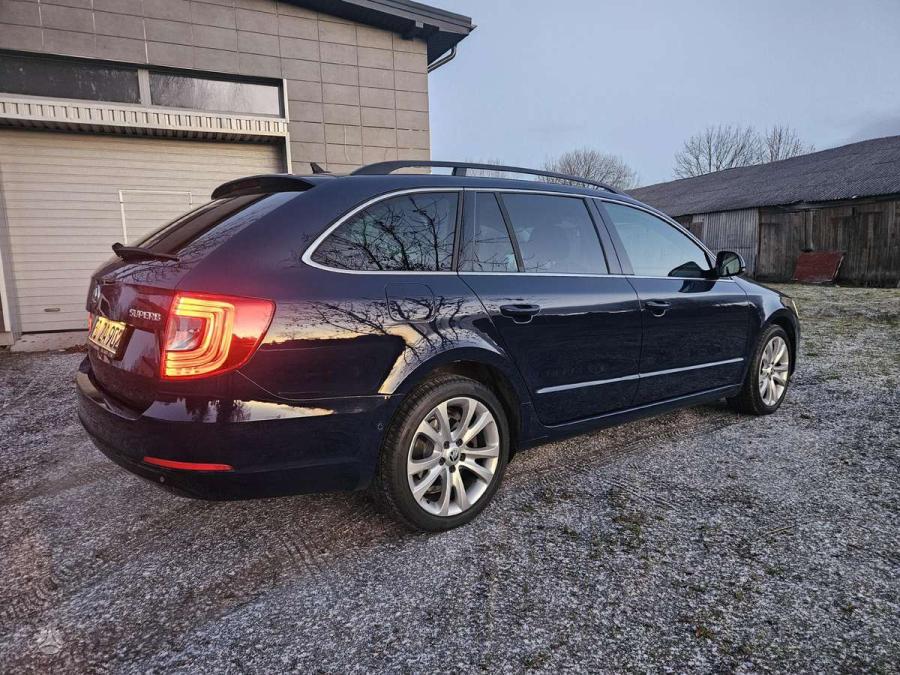 Blue Skoda SuperB 2015 in Radviliskis, with an engine capacity of 1.97 L and mileage of 300 thousand km for 6600 €, photo 7 on AUTOMOTO.COM.LV