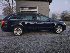 Blue Skoda SuperB 2015 in Radviliskis, with an engine capacity of 1.97 L and mileage of 300 thousand km for 6600 €, photo 10 on AUTOMOTO.COM.LV