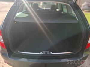 Zils Skoda SuperB 2015 Limbaži, ar dzinēja tilpumu 1.60 L un nobraukumu 194 tūkst. km par 6950 €, foto 6 vietnē AUTOMOTO.COM.LV