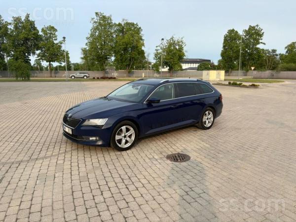 Zils Skoda SuperB 2016 Dobele, ar dzinēja tilpumu 2.00 L un nobraukumu 278 tūkst. km par 11100 €, foto 2 vietnē AUTOMOTO.COM.LV