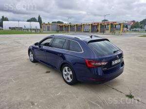 Zils Skoda SuperB 2016 Liepāja, ar dzinēja tilpumu 2.00 L un nobraukumu 270 tūkst. km par 12600 €, foto 4 vietnē AUTOMOTO.COM.LV