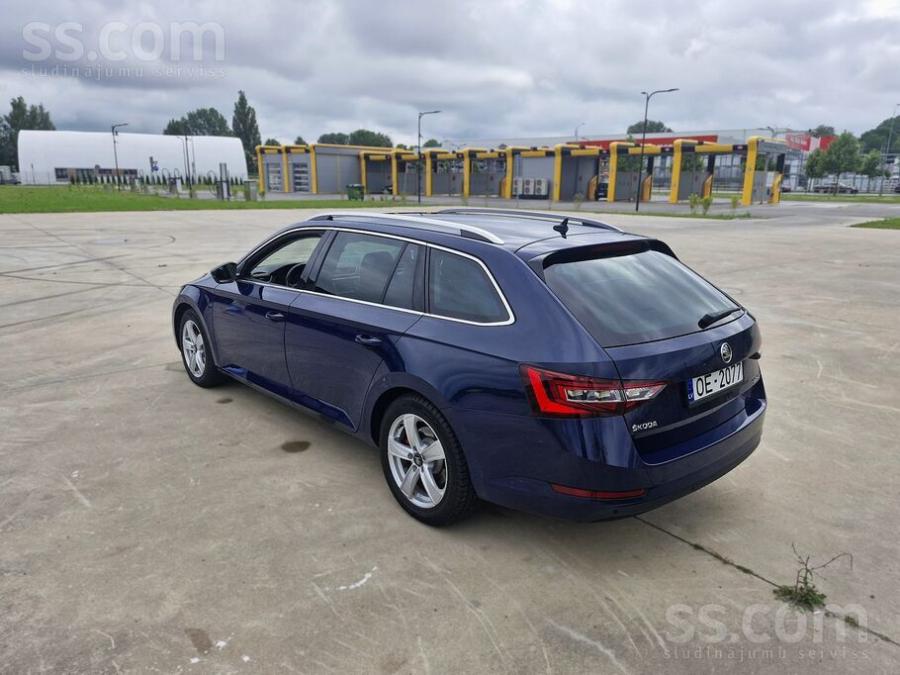 Zils Skoda SuperB 2016 Liepāja, ar dzinēja tilpumu 2.00 L un nobraukumu 270 tūkst. km par 12600 €, foto 4 vietnē AUTOMOTO.COM.LV