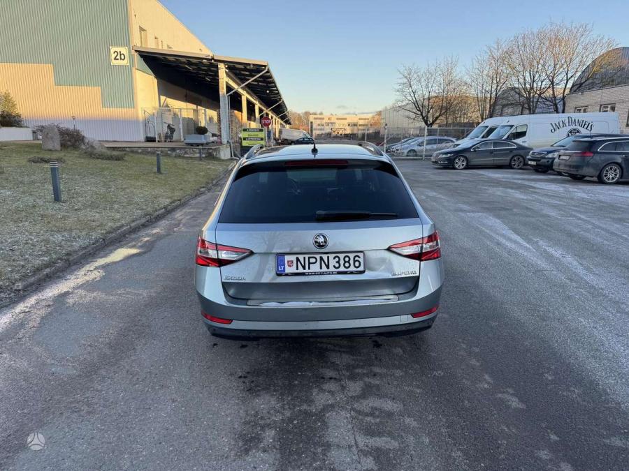 Blue Skoda SuperB 2016 in Ukmerge, with an engine capacity of 1.60 L and mileage of 334 thousand km for 8150 €, photo 6 on AUTOMOTO.COM.LV