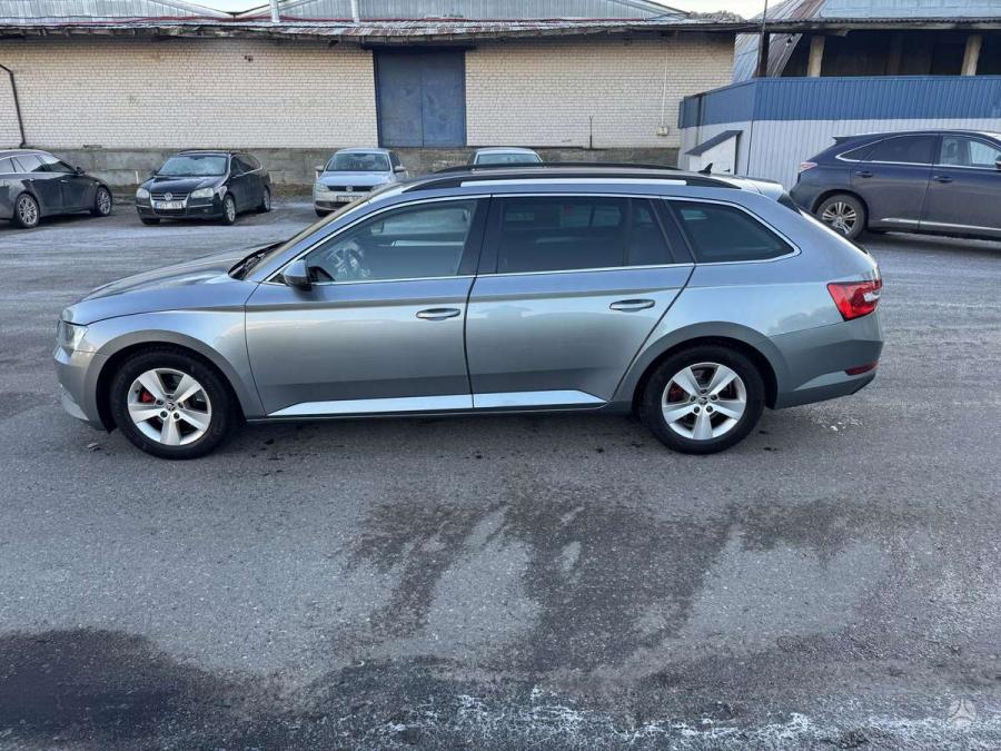 Blue Skoda SuperB 2016 in Ukmerge, with an engine capacity of 1.60 L and mileage of 334 thousand km for 8150 €, photo 8 on AUTOMOTO.COM.LV