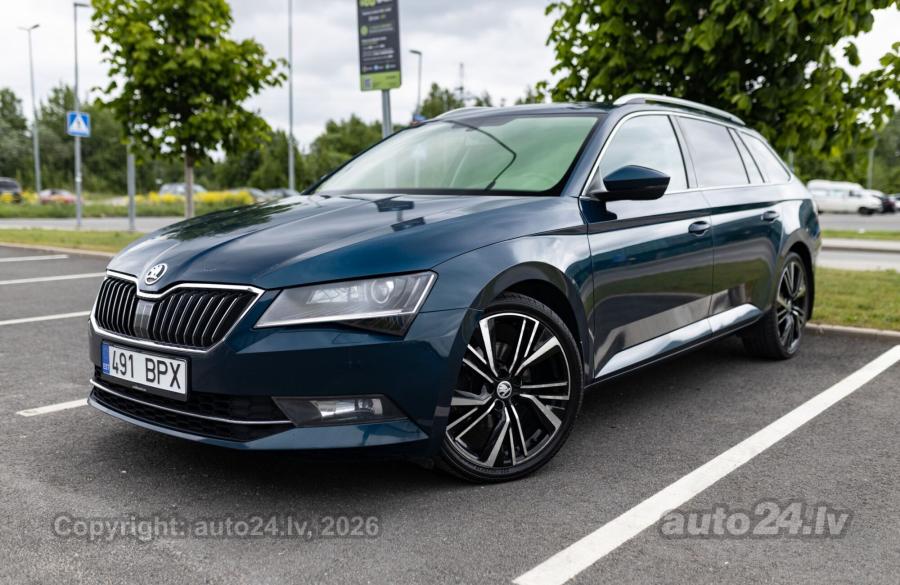 Zils Skoda SuperB 2016 Tallina, ar dzinēja tilpumu 2.00 L un nobraukumu 398 tūkst. km par 7490 €, foto 4 vietnē AUTOMOTO.COM.LV