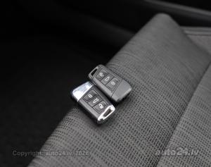 Zils Skoda SuperB 2016 Tallina, ar dzinēja tilpumu 2.00 L un nobraukumu 398 tūkst. km par 7490 €, foto 26 vietnē AUTOMOTO.COM.LV