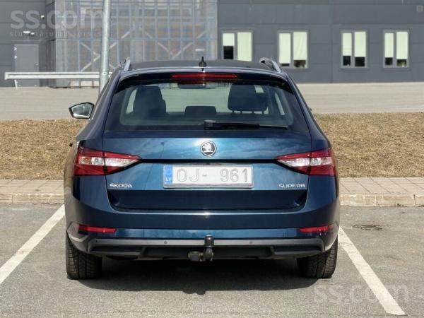 Blue Skoda SuperB 2016 in Riga, with an engine capacity of 1.60 L and mileage of 316 thousand km for 7590 €, photo 4 on AUTOMOTO.COM.LV