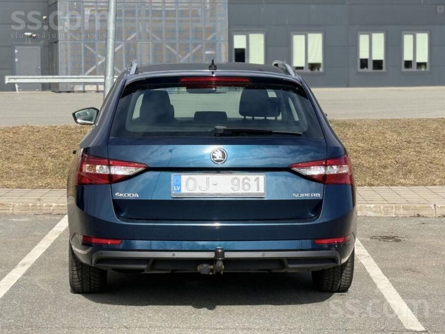 Blue Skoda SuperB 2016 in Riga, with an engine capacity of 1.60 L and mileage of 316 thousand km for 7590 €, photo 5 on AUTOMOTO.COM.LV