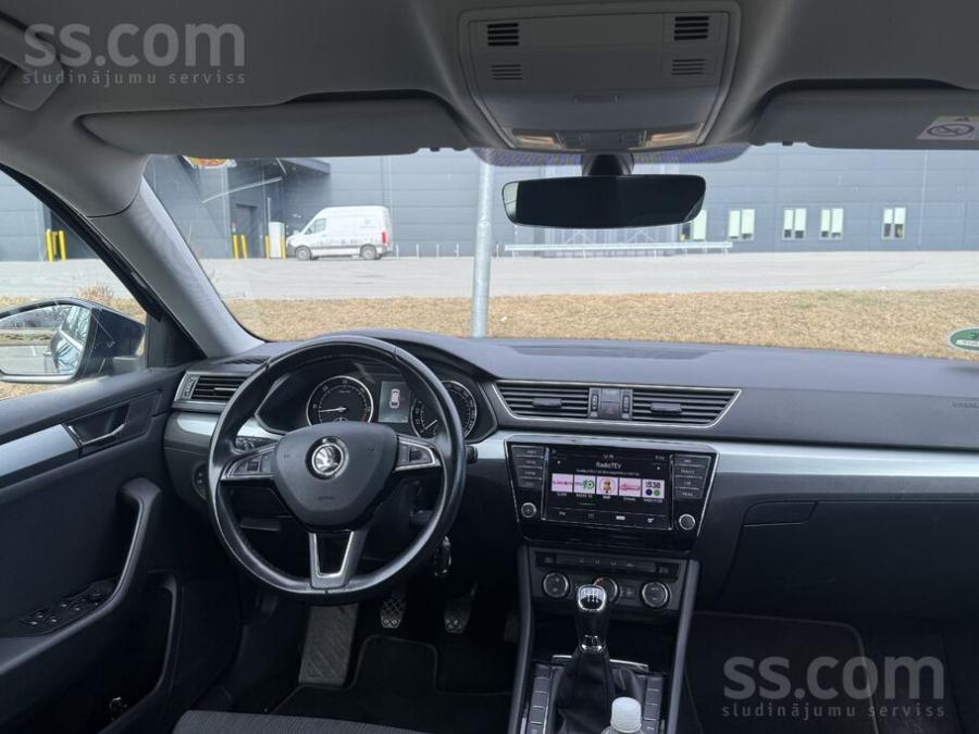 Blue Skoda SuperB 2016 in Riga, with an engine capacity of 1.60 L and mileage of 316 thousand km for 7590 €, photo 10 on AUTOMOTO.COM.LV