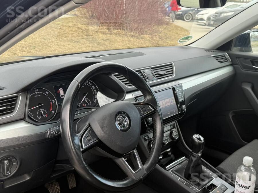 Blue Skoda SuperB 2016 in Riga, with an engine capacity of 1.60 L and mileage of 316 thousand km for 7590 €, photo 11 on AUTOMOTO.COM.LV