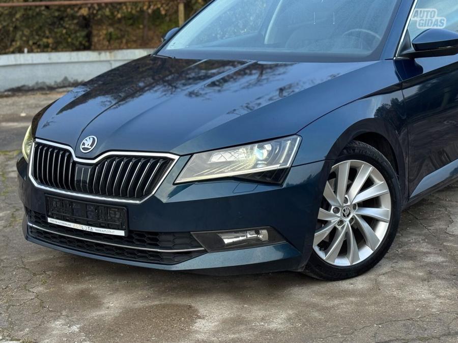 Blue Skoda SuperB 2016 in Vilnius, with an engine capacity of 2.00 L and mileage of 285 thousand km for 11800 €, photo 3 on AUTOMOTO.COM.LV
