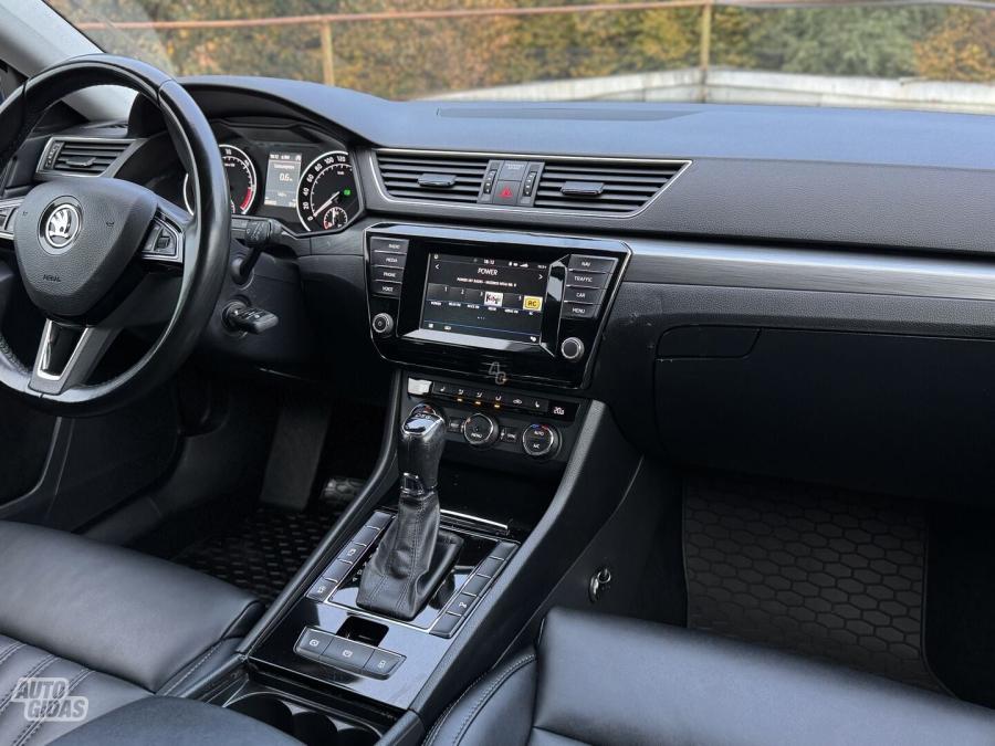 Blue Skoda SuperB 2016 in Vilnius, with an engine capacity of 2.00 L and mileage of 285 thousand km for 11800 €, photo 17 on AUTOMOTO.COM.LV