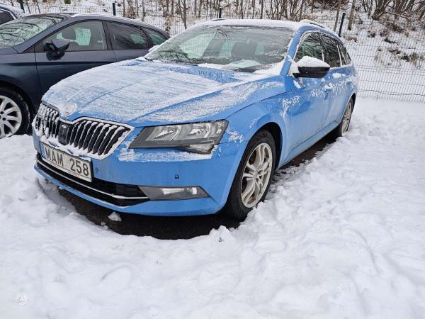Blue Skoda SuperB 2017 in Kaunas, with an engine capacity of 1.97 L and mileage of 320 thousand km for 7400 €, photo 7 on AUTOMOTO.COM.LV