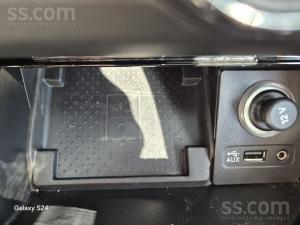Zils Skoda SuperB 2017 Rīga, ar dzinēja tilpumu 2.00 L un nobraukumu 228 tūkst. km par 12800 €, foto 15 vietnē AUTOMOTO.COM.LV