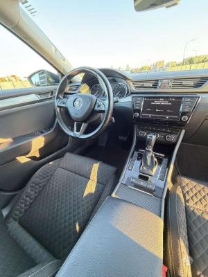 Blue Skoda SuperB 2017 in Vilnius, with an engine capacity of 1.97 L and mileage of 352 thousand km for 8500 €, photo 8 on AUTOMOTO.COM.LV