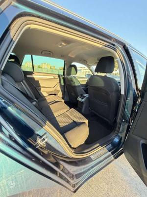 Blue Skoda SuperB 2017 in Vilnius, with an engine capacity of 1.97 L and mileage of 352 thousand km for 8500 €, photo 10 on AUTOMOTO.COM.LV