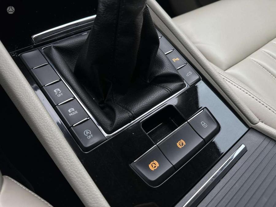 Zils Skoda SuperB 2017 Šauļi, ar dzinēja tilpumu 1.97 L un nobraukumu 139 tūkst. km par 13500 €, foto 39 vietnē AUTOMOTO.COM.LV
