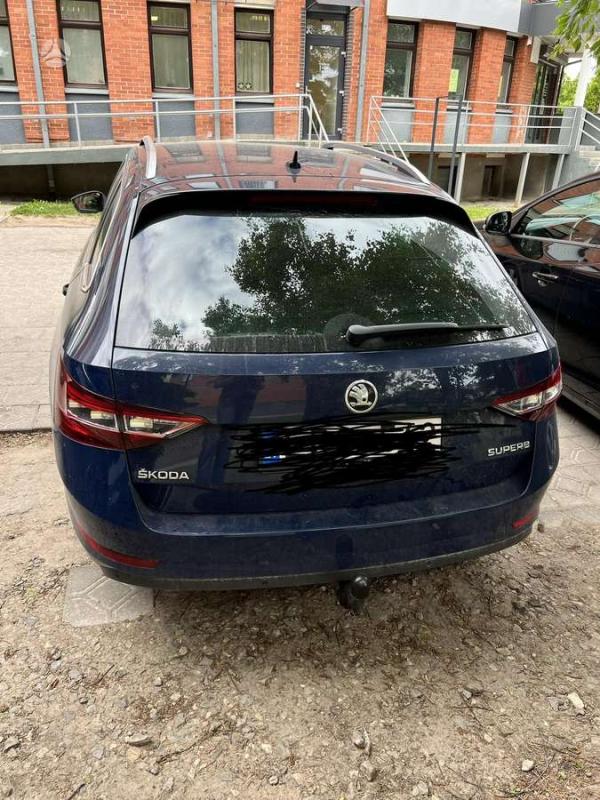 Zils Skoda SuperB 2017 Panevēža, ar dzinēja tilpumu 1.97 L un nobraukumu 225 tūkst. km par 12300 €, foto 8 vietnē AUTOMOTO.COM.LV
