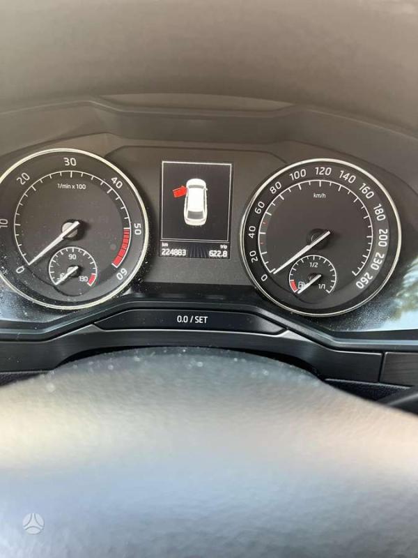 Zils Skoda SuperB 2017 Panevēža, ar dzinēja tilpumu 1.97 L un nobraukumu 225 tūkst. km par 12300 €, foto 9 vietnē AUTOMOTO.COM.LV
