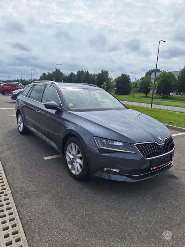 Blue Skoda SuperB 2017 in Kaunas, with an engine capacity of 1.60 L and mileage of 237 thousand km for 11700 €, photo 2 on AUTOMOTO.COM.LV