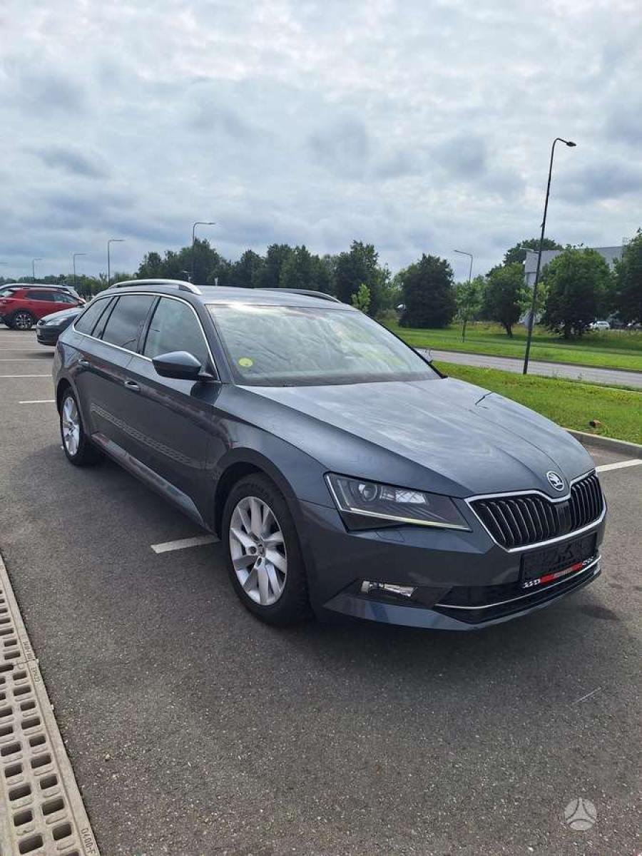 Zils Skoda SuperB 2017 Kauņa, ar dzinēja tilpumu 1.60 L un nobraukumu 237 tūkst. km par 11700 €, foto 3 vietnē AUTOMOTO.COM.LV