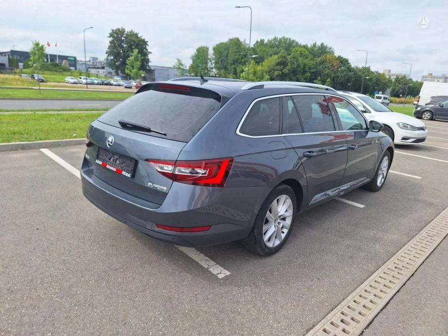 Zils Skoda SuperB 2017 Kauņa, ar dzinēja tilpumu 1.60 L un nobraukumu 237 tūkst. km par 11700 €, foto 4 vietnē AUTOMOTO.COM.LV