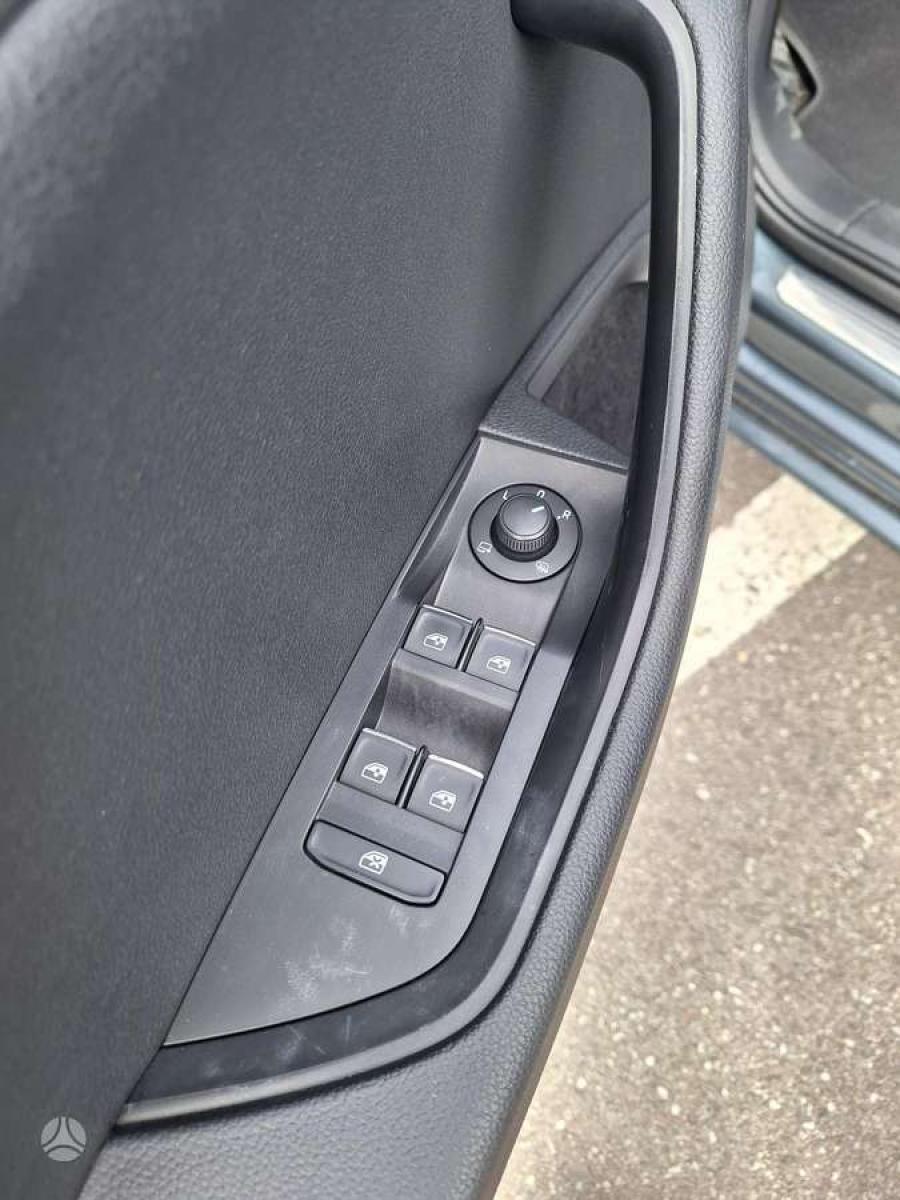 Zils Skoda SuperB 2017 Kauņa, ar dzinēja tilpumu 1.60 L un nobraukumu 237 tūkst. km par 11700 €, foto 15 vietnē AUTOMOTO.COM.LV