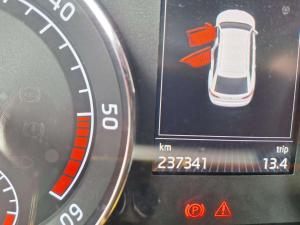 Zils Skoda SuperB 2017 Kauņa, ar dzinēja tilpumu 1.60 L un nobraukumu 237 tūkst. km par 11700 €, foto 18 vietnē AUTOMOTO.COM.LV