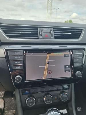 Zils Skoda SuperB 2017 Kauņa, ar dzinēja tilpumu 1.60 L un nobraukumu 237 tūkst. km par 11700 €, foto 19 vietnē AUTOMOTO.COM.LV