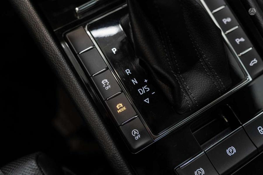 Zils Skoda SuperB 2017 Viļņa, ar dzinēja tilpumu 1.97 L un nobraukumu 108 tūkst. km par 17490 €, foto 25 vietnē AUTOMOTO.COM.LV