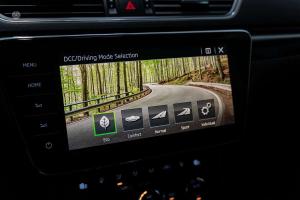 Zils Skoda SuperB 2017 Viļņa, ar dzinēja tilpumu 1.97 L un nobraukumu 108 tūkst. km par 17490 €, foto 35 vietnē AUTOMOTO.COM.LV