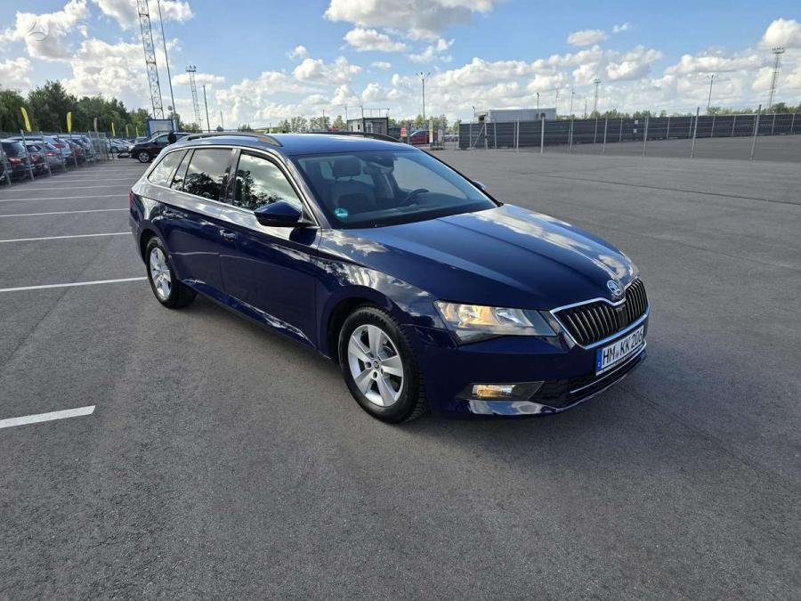 Zils Skoda SuperB 2017 Marijampole, ar dzinēja tilpumu 1.97 L un nobraukumu 330 tūkst. km par 6700 €, foto 4 vietnē AUTOMOTO.COM.LV