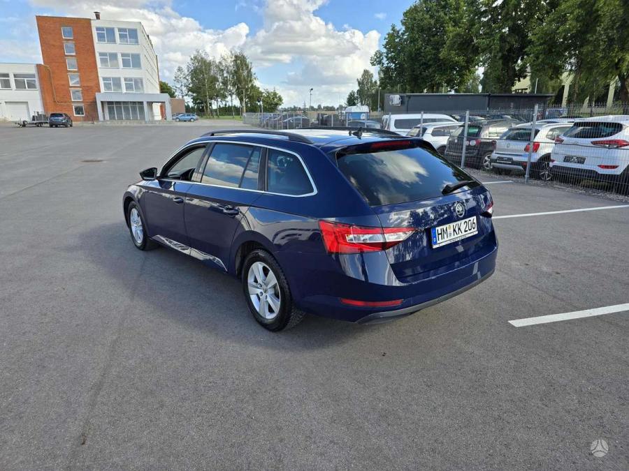 Zils Skoda SuperB 2017 Marijampole, ar dzinēja tilpumu 1.97 L un nobraukumu 330 tūkst. km par 6700 €, foto 8 vietnē AUTOMOTO.COM.LV