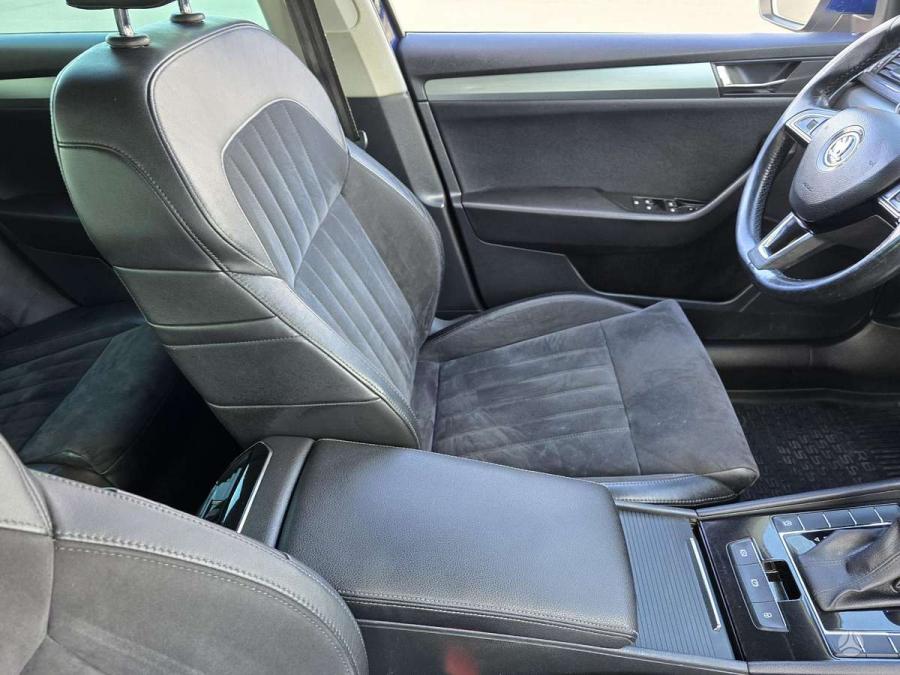 Zils Skoda SuperB 2017 Marijampole, ar dzinēja tilpumu 1.97 L un nobraukumu 330 tūkst. km par 6700 €, foto 14 vietnē AUTOMOTO.COM.LV