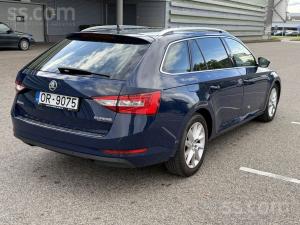 Blue Skoda SuperB 2017 in Riga, with an engine capacity of 1.50 L and mileage of 173 thousand km for 11900 €, photo 6 on AUTOMOTO.COM.LV
