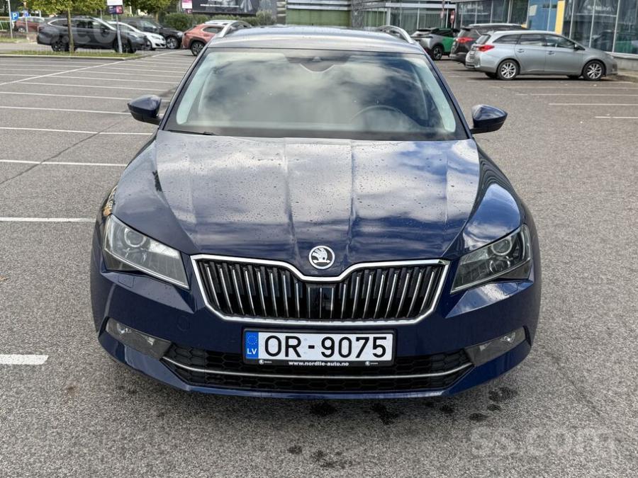 Blue Skoda SuperB 2017 in Riga, with an engine capacity of 1.50 L and mileage of 173 thousand km for 11900 €, photo 9 on AUTOMOTO.COM.LV