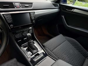 Blue Skoda SuperB 2017 in Vilnius, with an engine capacity of 1.97 L and mileage of 228 thousand km for 10800 €, photo 8 on AUTOMOTO.COM.LV